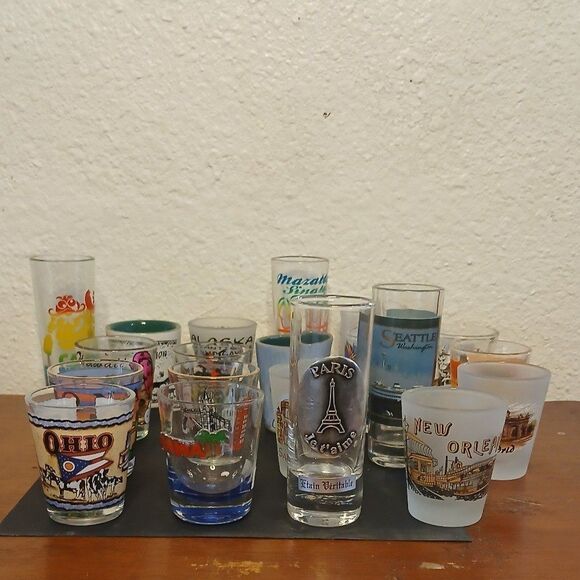 Mixed | Dining | Vintage Assorted Shot Glasses 2 Shot Glass Lot | Poshmark
